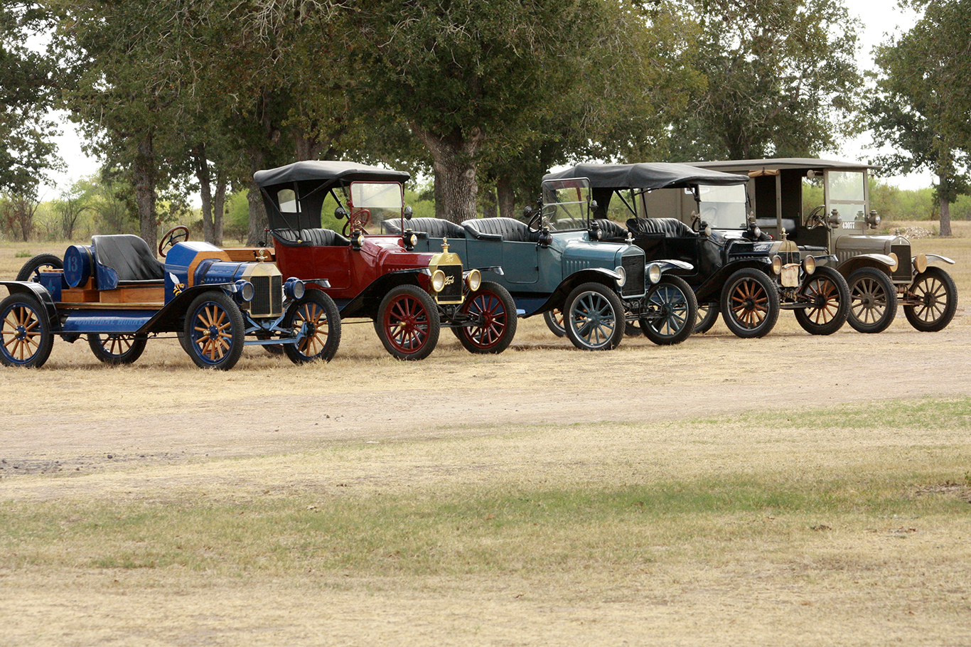 Land-Based Vehicles – Pioneer Flight Museum